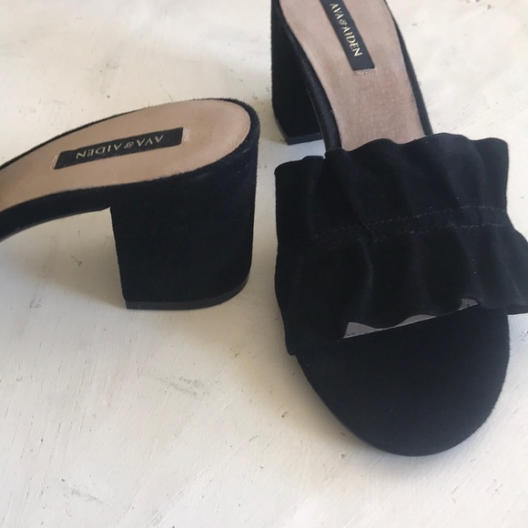 Ava & Aiden | Shoes | Ava Aiden Block Heel Leather Black Sandal Mule ...